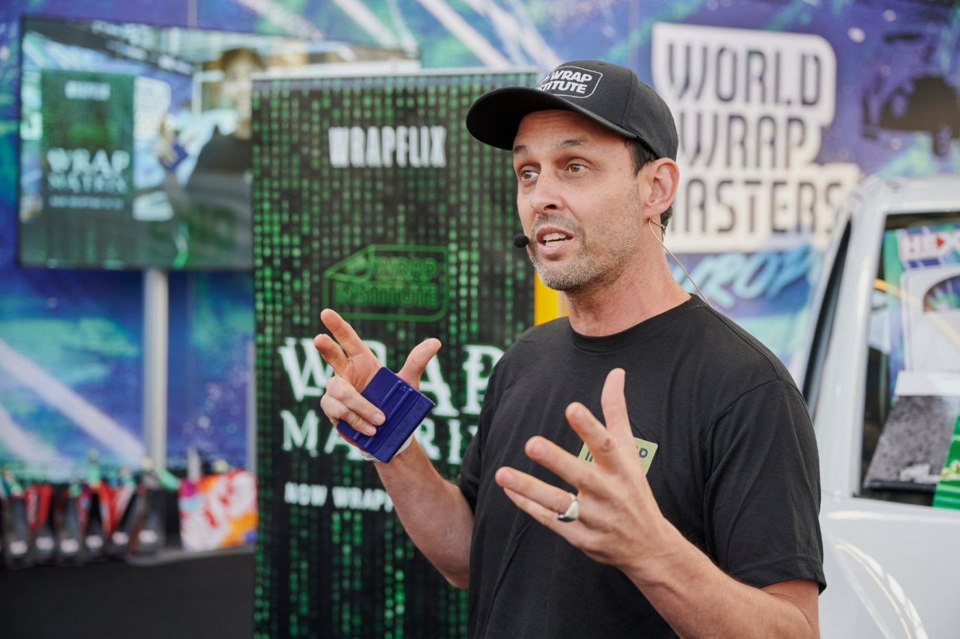 Become a master of wrapping with HP Latex - Eye on Display