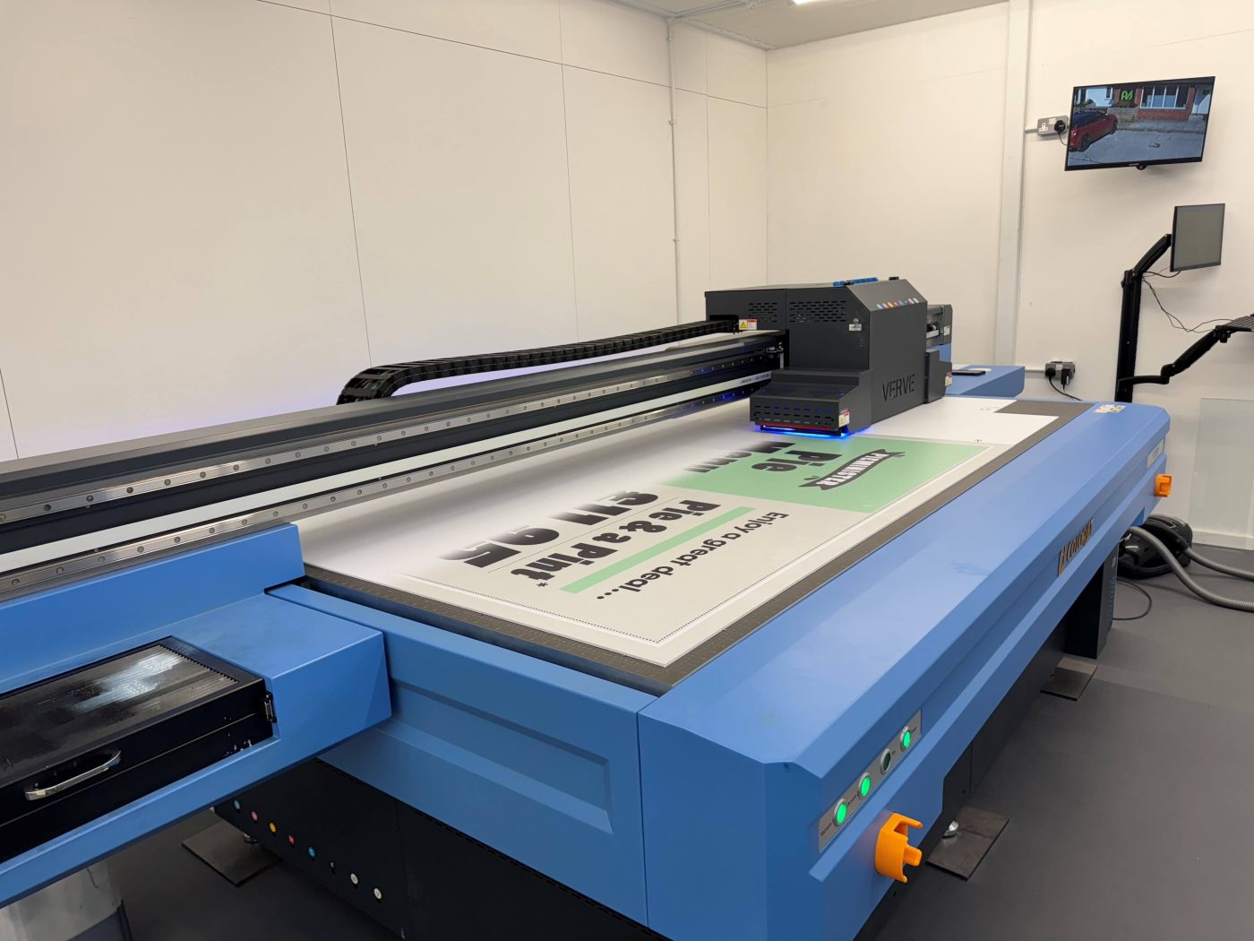 AVJ Design installs ColorJet Verve 2513M from QPS - Eye on Display